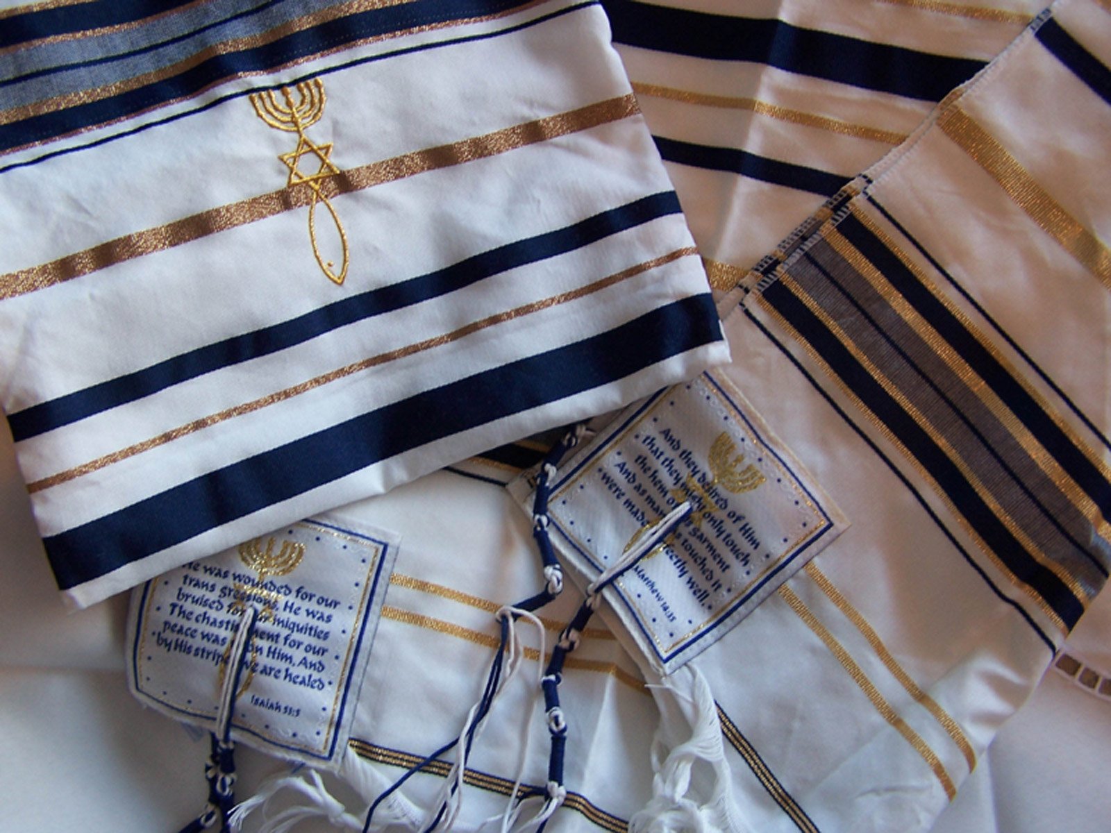 Shofars From Afar Navy Blue Messianic Tallit Talit Prayer Shawl 72" x 22" w/Matching cloth zipper bag - Designed by Dr. Rick Kurnow