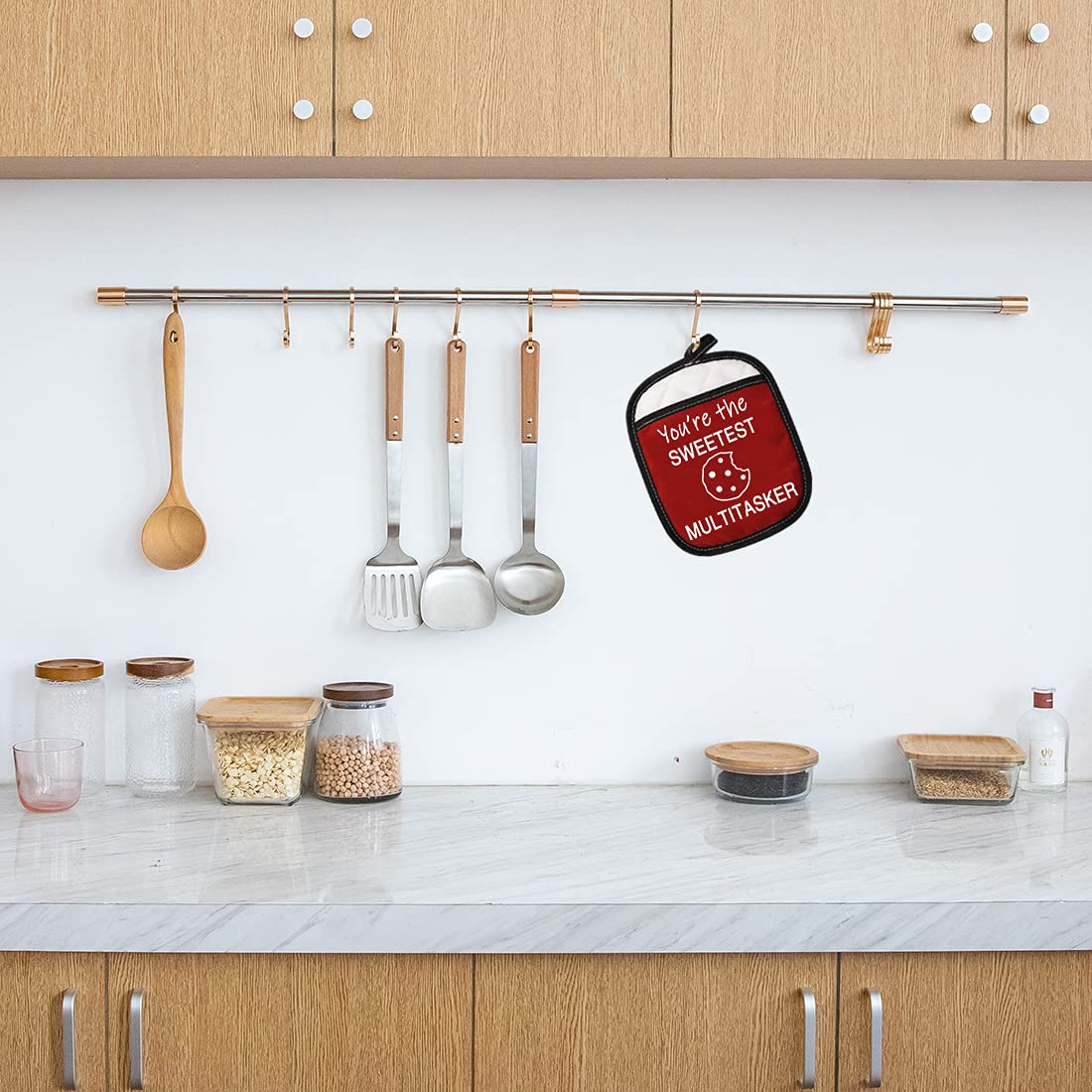 Teacher Appreciation Gift You’re The Sweet Multitasker Pot Holder Teacher Gift (Sweet Multitasker Red)