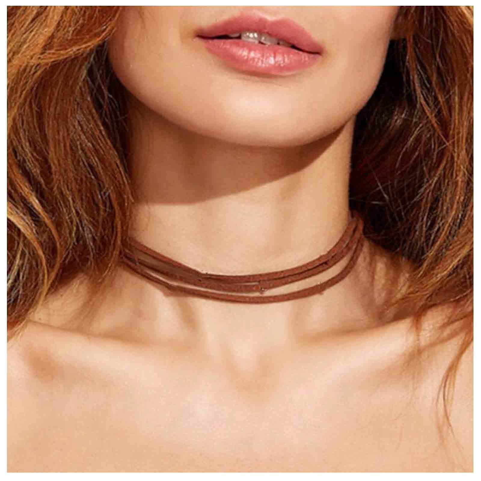 Yheakne Boho Layered Leather Choker Necklace Brown Suede Choker Necklace Short Velvet Necklaces Punk Vintage Necklace Jewelry for Women and Teen Girls (Brown)