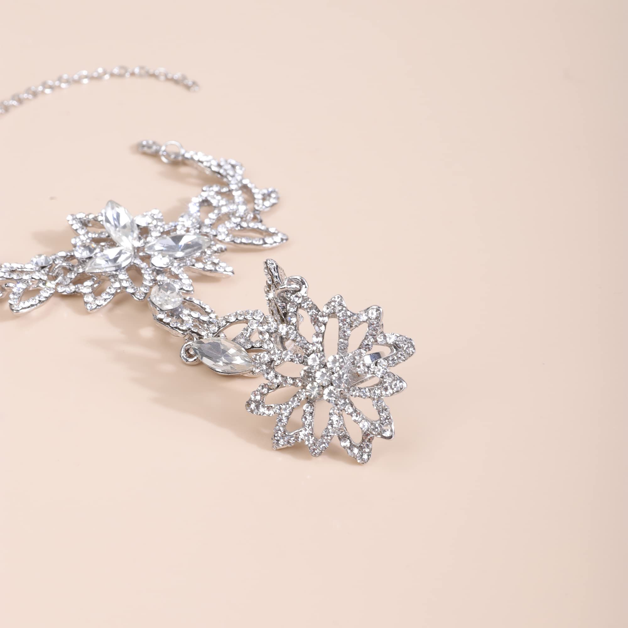 YERTTER Dainty Spark Shining Rhinestone Crystal Hand Chain Bracelet with Finger Ring Flower Slave Link Bracelet Wedding Bridals Hand Jewelry (Style 13)
