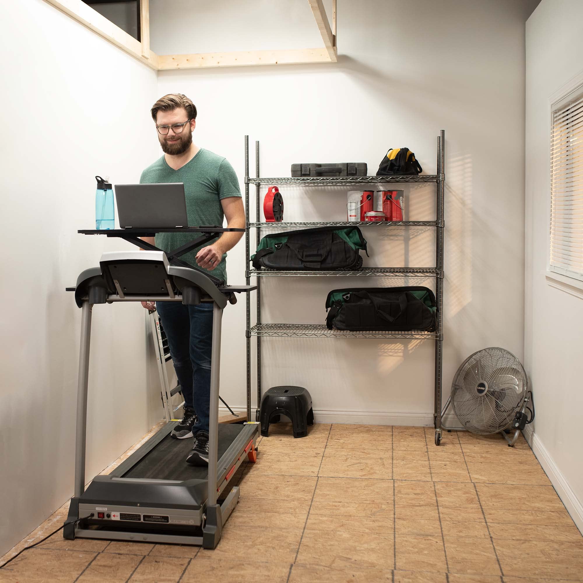 VIVO Universal Treadmill Desk Riser, Height Adjustable Platform for Notebooks, Tablets, Laptops, and More, Workstation for Treadmill Handlebars up to 33 inches, Stand-TDML3