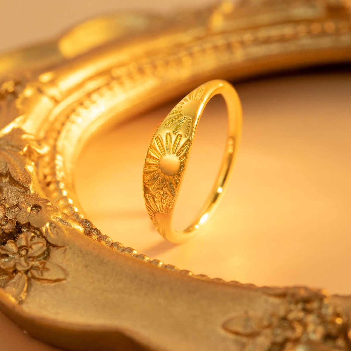 Ugaarsan Sunshine Phase Mini Ring You Are My Sunshine Simple Delicate Stacking Ring Details of Sun Statement Thumb Jewelry for Everyone-GD-08