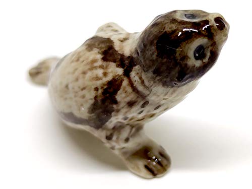 SSJSHOP Earless Seal Dollhouse Miniature Figurines Hand Painted Ceramic Animals Collectible Gift Home Garden Decor