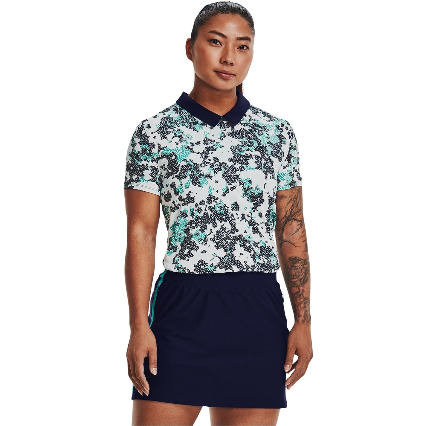 Under Armour Women's Zinger Rise Short-Sleeve Golf Polo, Midnight Navy (410)/Metallic Silver, Small