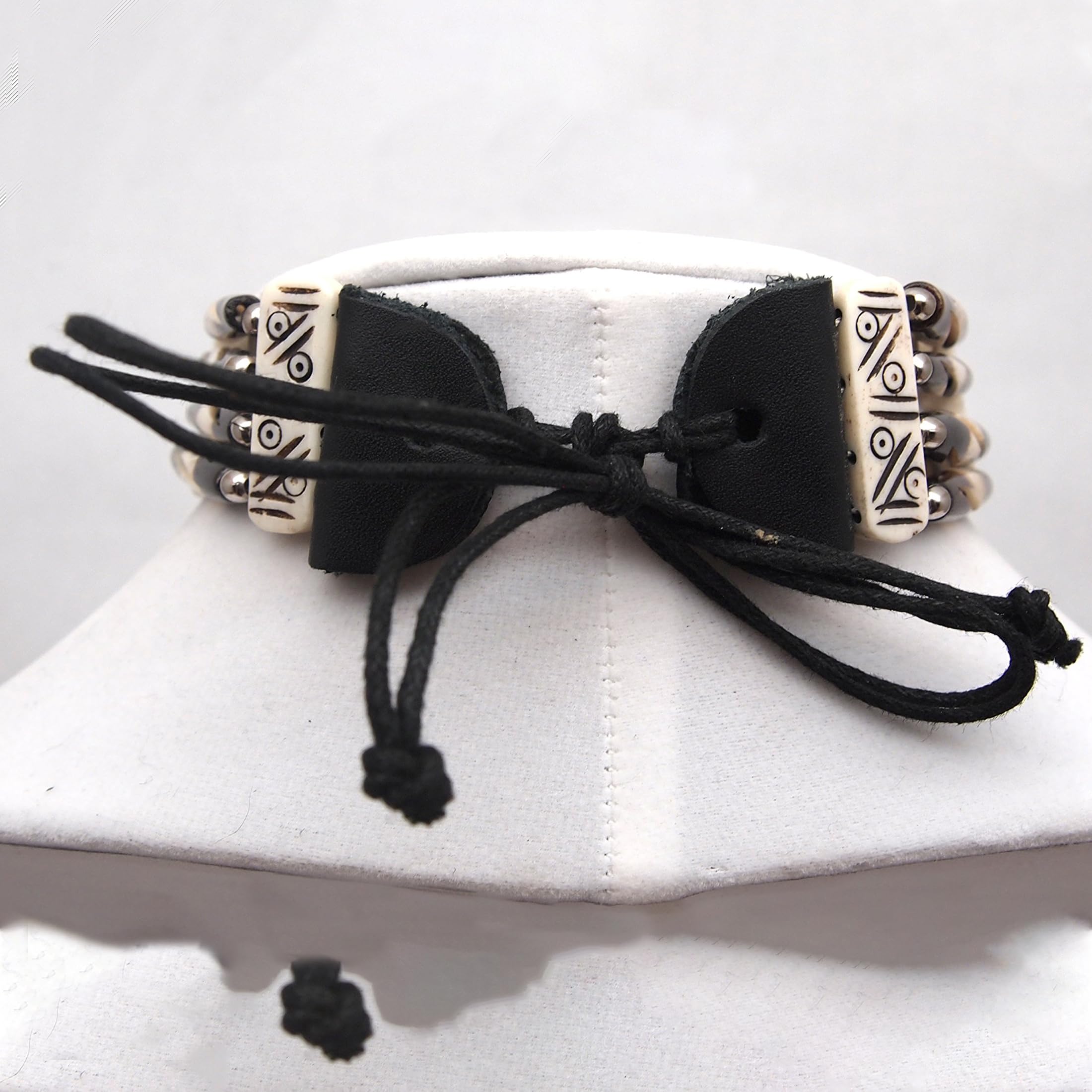 outROAR Gear American Indian Style Bone Choker Necklace, 4 Row Brown/White Striped Traditional Hairpipe Beads, Unisex Adjustable