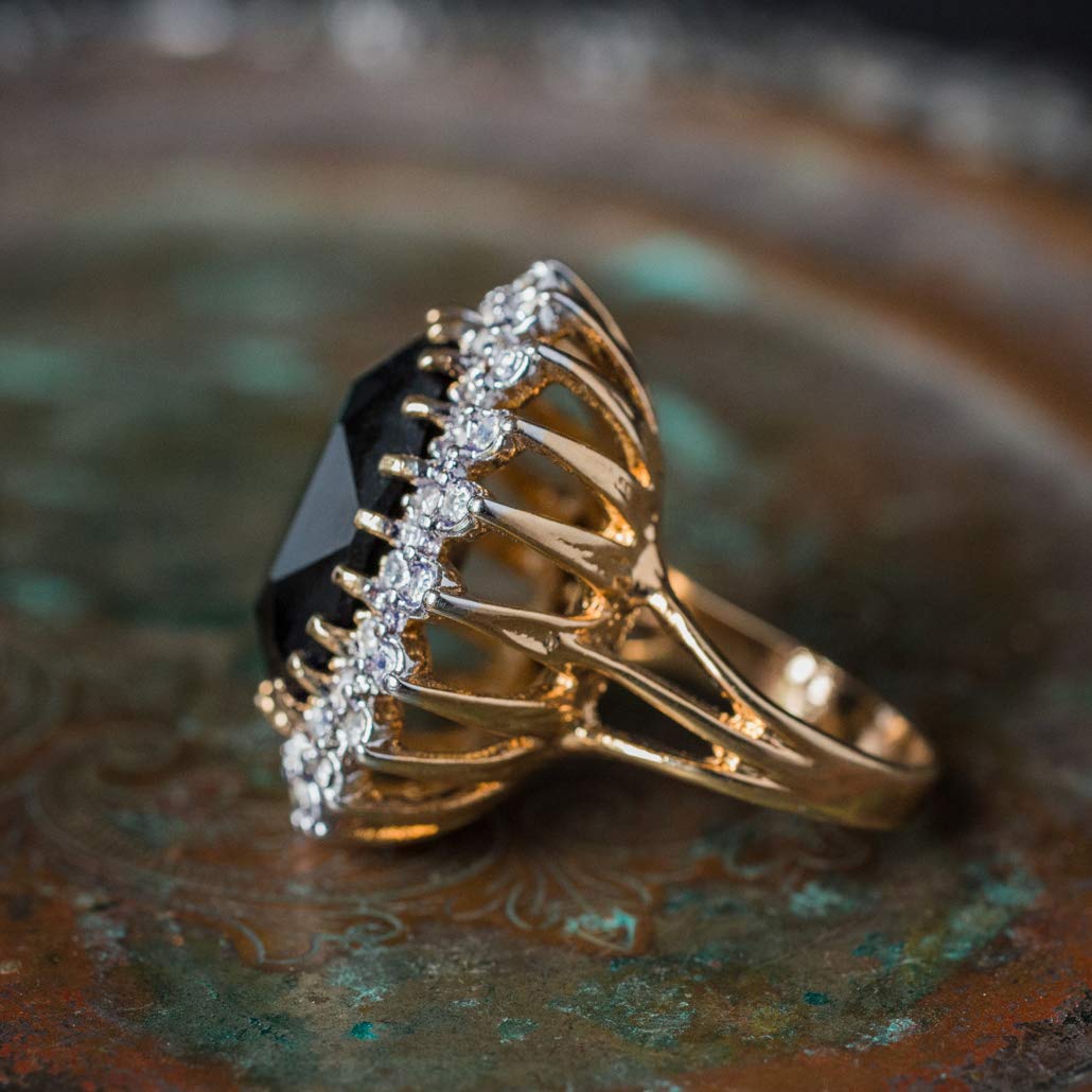 Providence Vintage Jewelry Black & Clear Austrian Crystal 18k Gold Plated Cocktail Ring