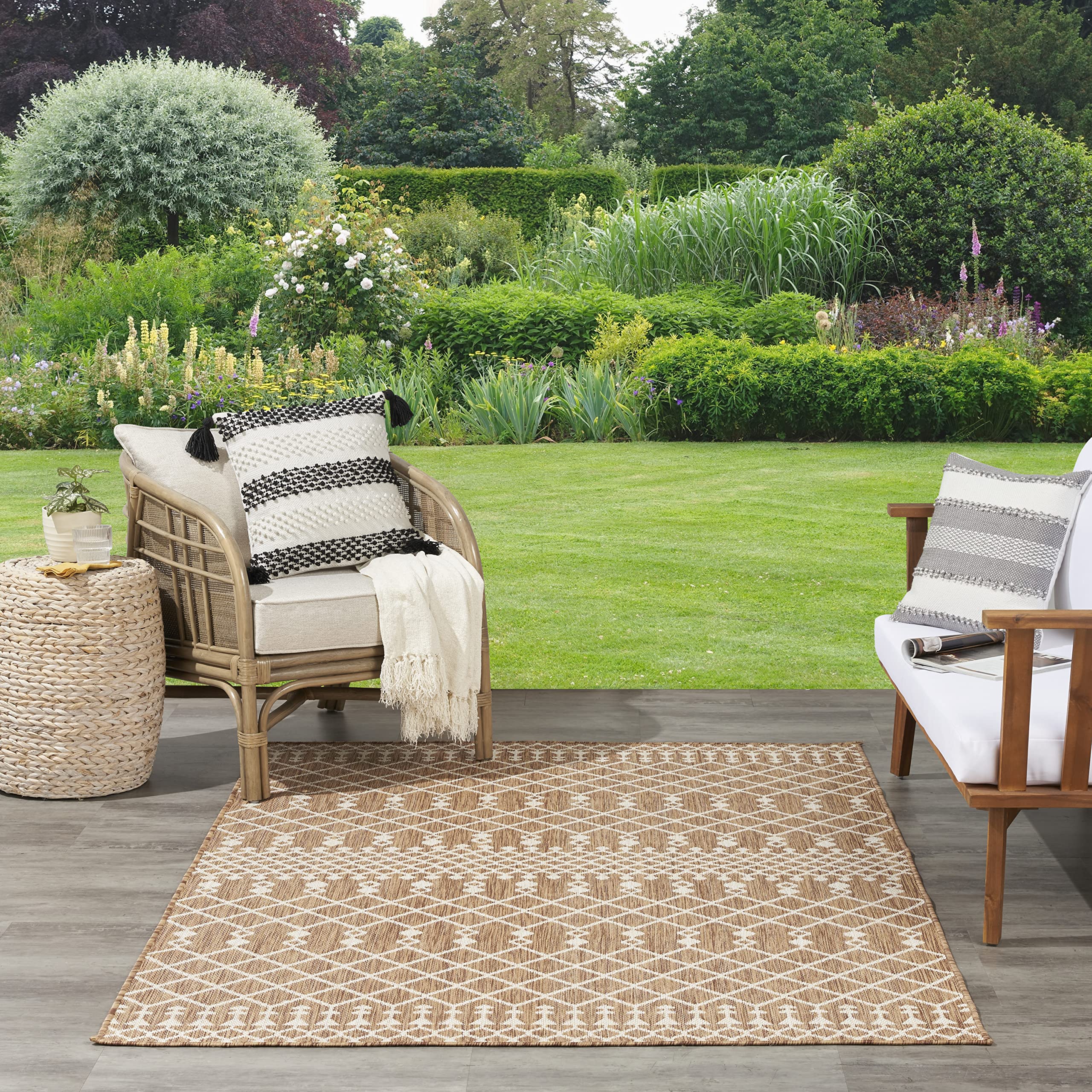 Nourison Positano Indoor/Outdoor Jute 8' x 10' Area Rug, Easy- Cleaning, Non Shedding, Bed Room, Living Room, Dining Room, Backyard, Deck, Patio (8x10)