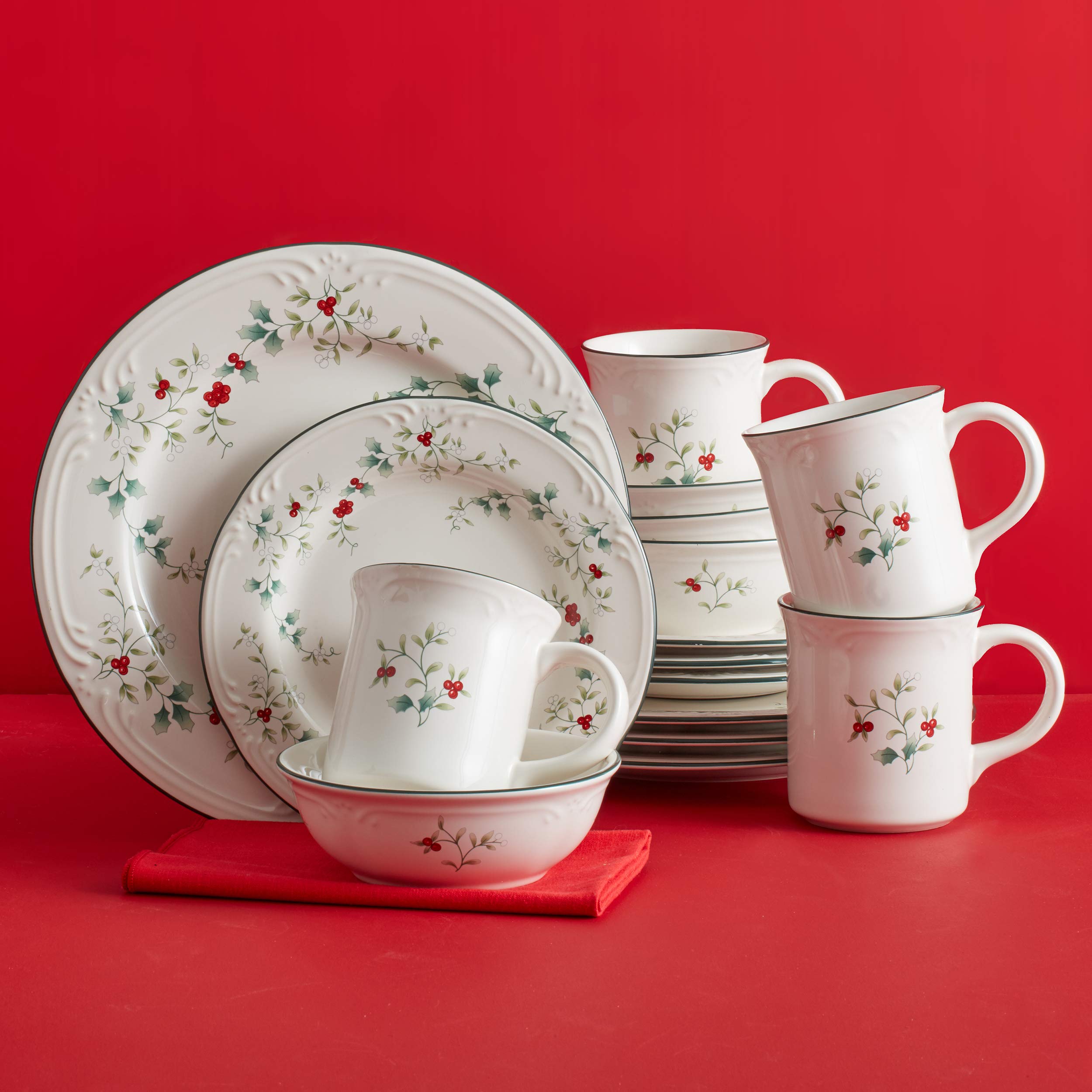 Pfaltzgraff Winterberry 16-Piece Dinnerware Set, Service for 4 & Winterberry Bless This House Plate -