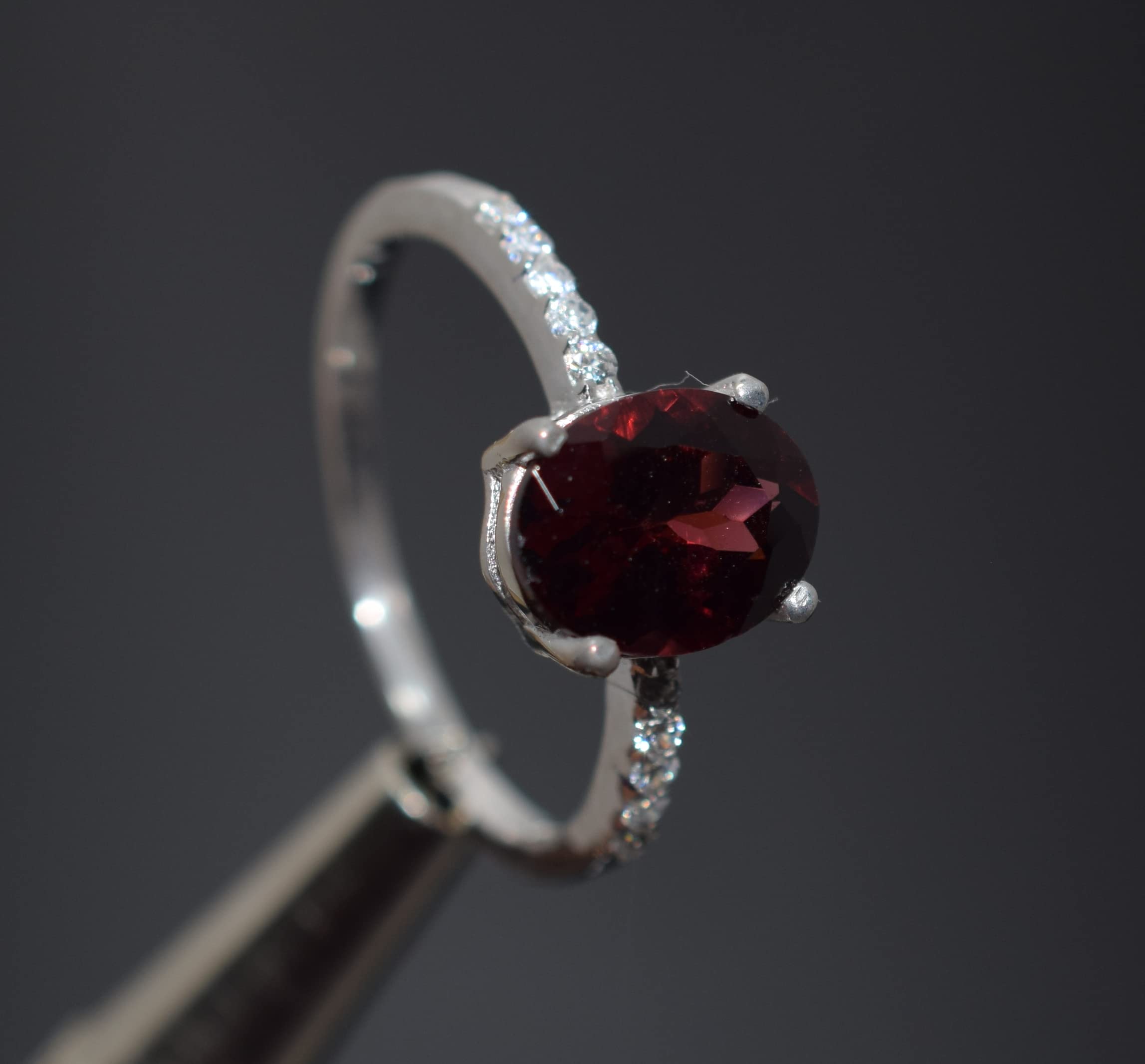 Women's Beautiful Natural Genuine Garnet Gemstone Designer Ring 925 Sterling Silver Faceted Garnet, January Birthstone, Boho Hippie Ring For Wedding/Marriage/Fastival/Annyversary (Size:-13)