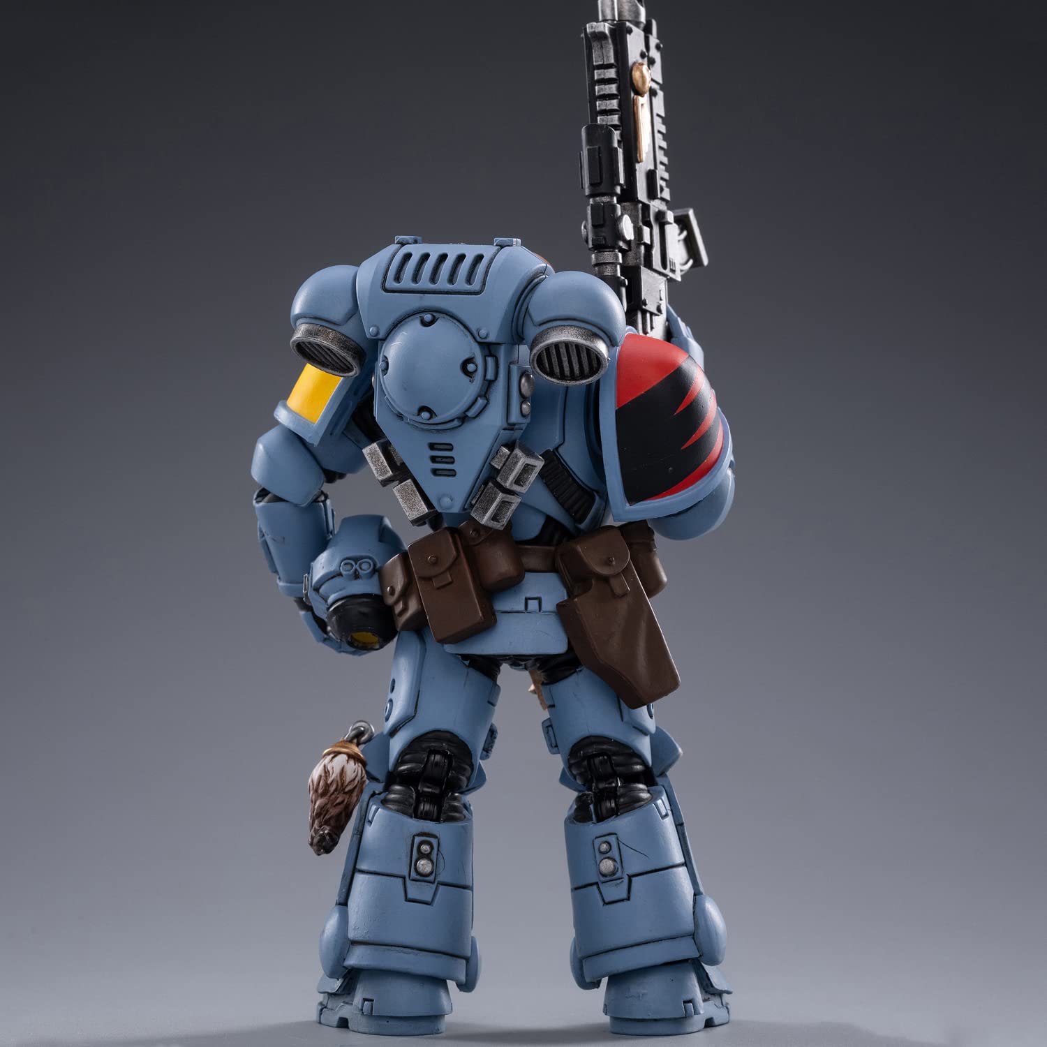 Pipigirl JoyToy × Warhammer Genuine License 1/18 Soldier Action Figures, 4inch Army Military Extreme Warrior Models Kits(Space Wolves Ragnar Blackmane)