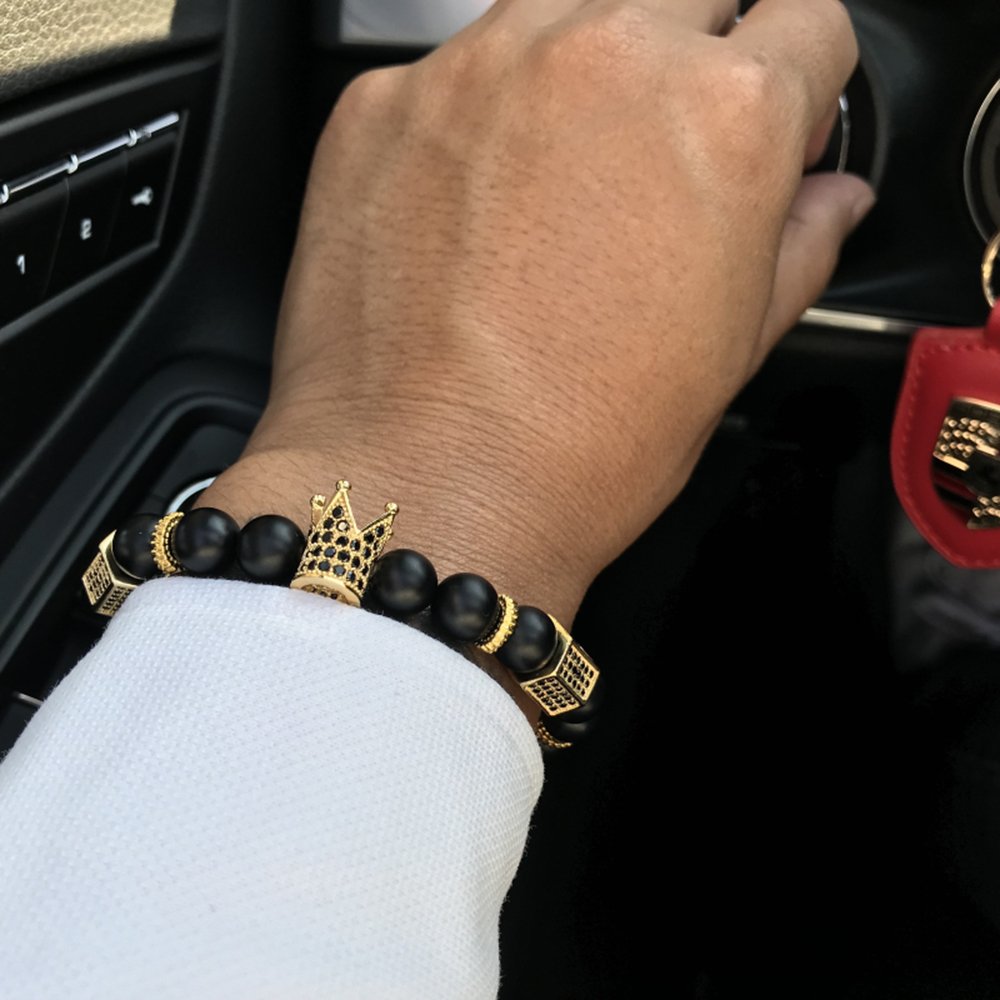 SEVENSTONE 8mm Crown King Charm Bracelet for Men Women Black Matte Onyx Stone Beads, 7.5"
