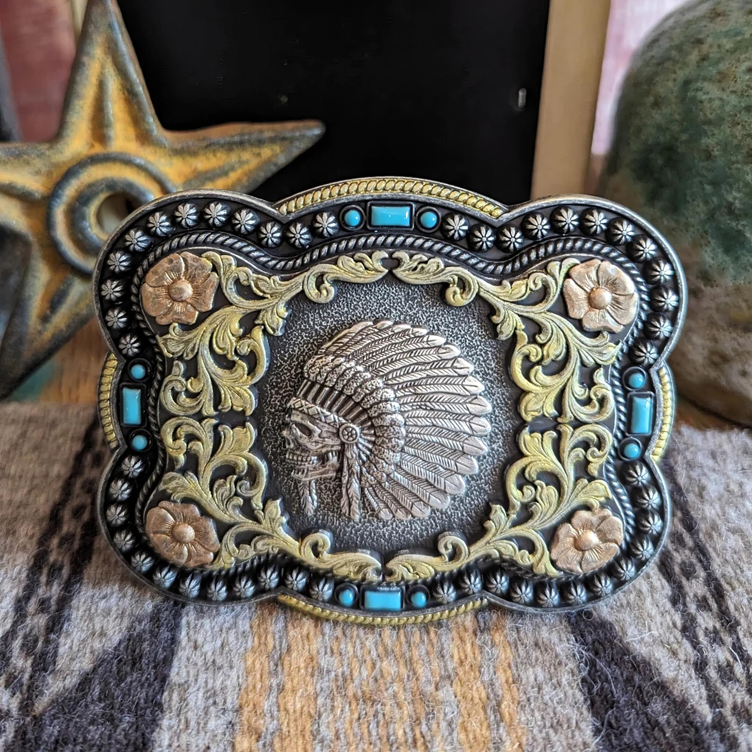 Nocona Boots Men's Standard Indian Chief Skull Floral Scroll Antique Silver Western Belt Buckle 37038, 4" x 3.25"