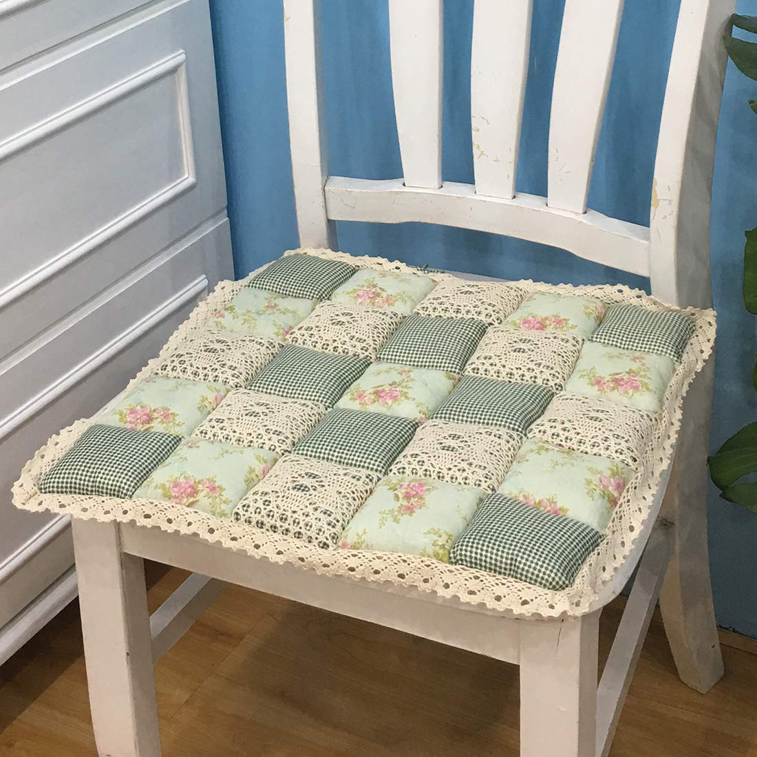 vctops Patchwork Chair Pad with Ties No Slip Lace Trim Chair Cushion Farmhouse Floral Print Kitchen Dining Seat Cushion (098, 16"x16")