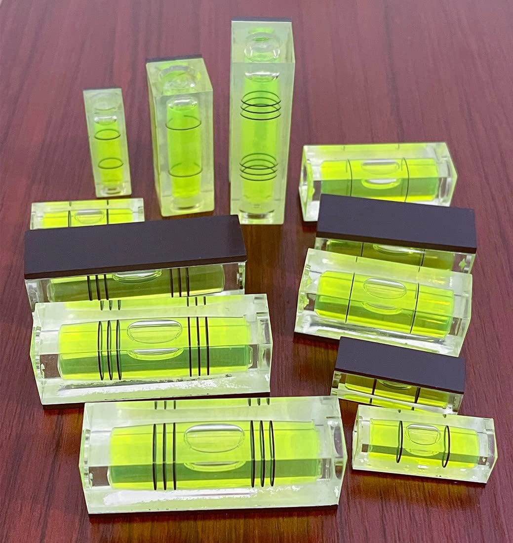 WOYISEPG 5Pcs Magnetic Small Bubble Level Set 29mm/40mm/52mm Multi-sizes Square Spirit Levels Measuring Tools