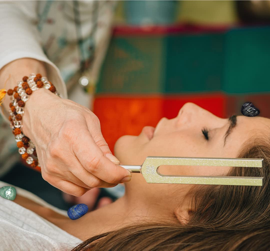 Tuning Forks for Healing Chakra Set - 528 hz Tuning Fork with Chakra Crystals and Healing Stones - Sound Healing Instruments for Biofield Tuning, Stress Relief, & DNA Repair