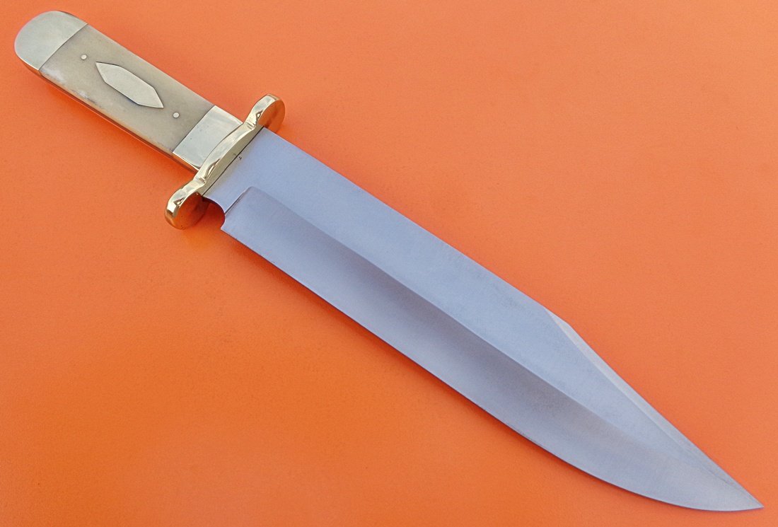 Poshland RG-200 Handmade 17 Inches High Carbon Steel Bowie Knife - Stained Bone & Brass Guard Handle