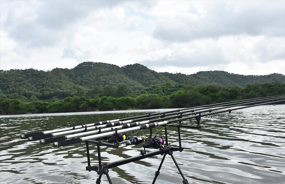 XBWEI Surf Rod 5.3/5.0/4.5/4.2/4.05/3.9m Telescopic Fishing Trip Spinning Power 60-200g Casting Surf Rod Coastal Casting Rod ( Color : D , Size : 4.5m(80-200g) )