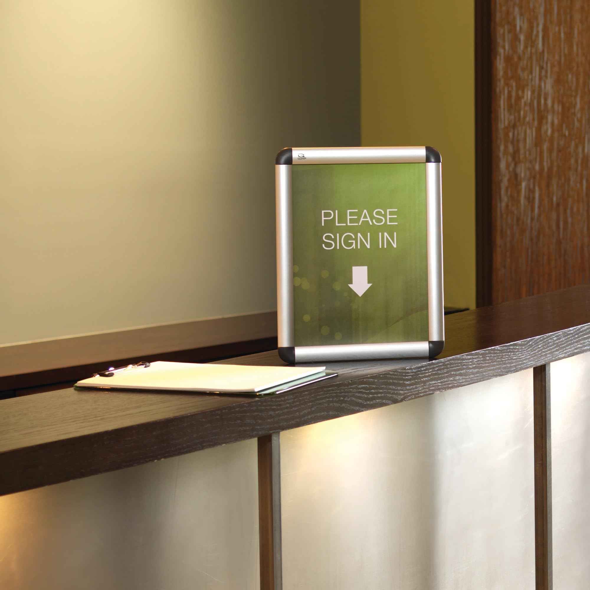 Quartet Improv Clip Frame Sign, 8.5 x 11 Inches, Table-Top or Wall-Mount, Aluminum Frame (CF8511)