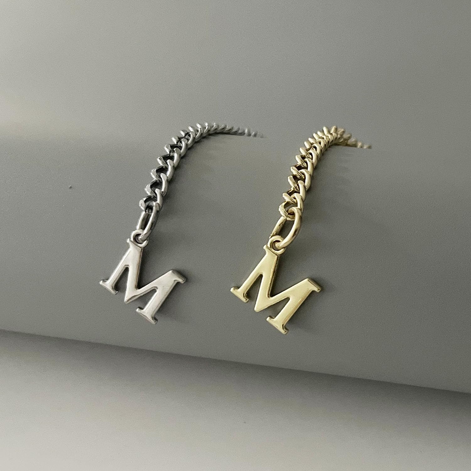 Tovly 2PCS Letter Charm Accessories For Stanley Cup A-Z ID Initial Pendants Personalized Charms For Stanley Tumbler Handle (M)