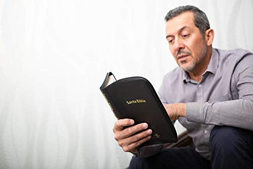 RVR60, Santa Biblia, Letra Grande, Tamaño Compacto, Leathersoft, Negro, Palabras de Jesús en Rojo (Spanish Edition)