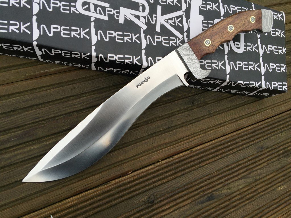 Perkin - Hunting Knife with Leather Sheath - D2 Steel Blade