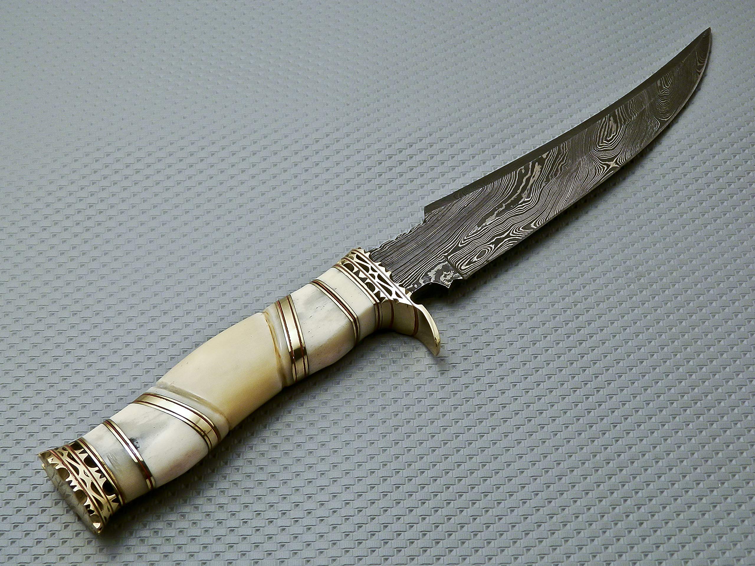 Skokie Knives Custom Hand Made Damascus Steel Hunting Fixed Blade Knife Handle Camel Bone