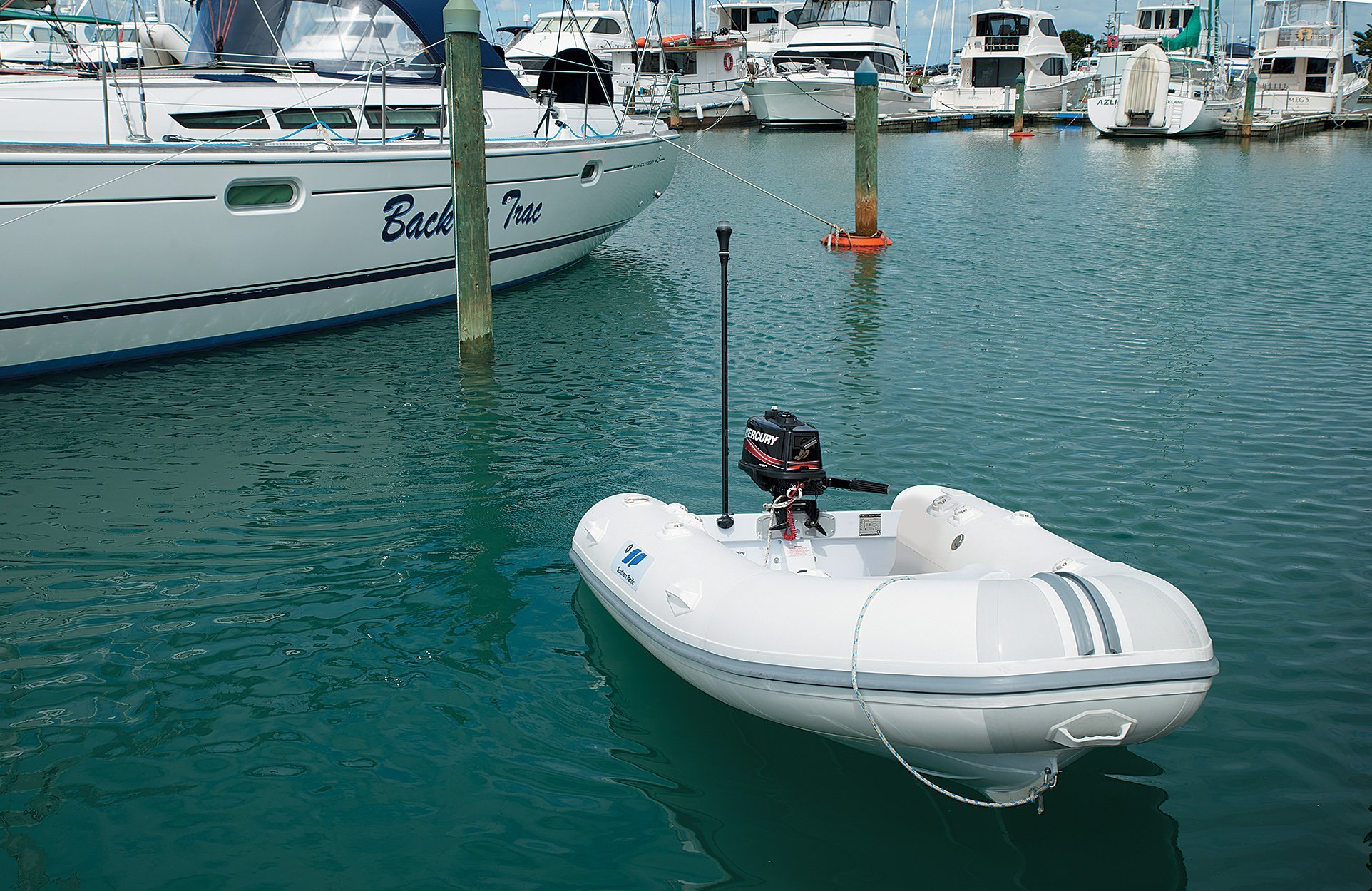 RAILBLAZA All-Around Visibility Light Kit with Safety Flag for Kayaks, Boats and Recreational Paddler, Meets USCG Standards