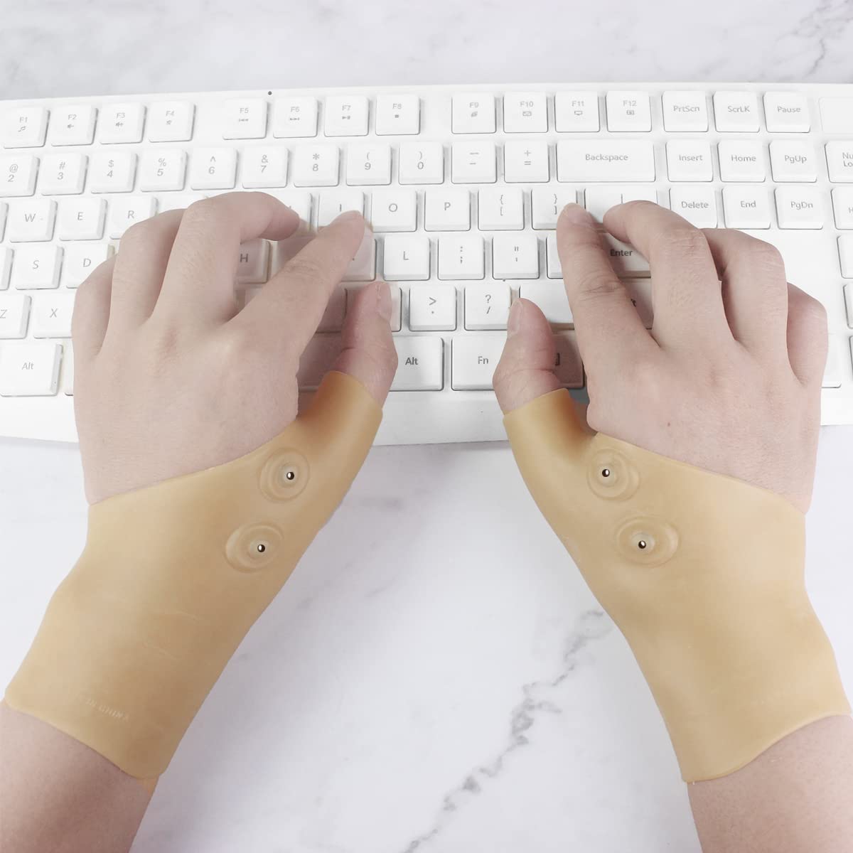 YUNYILAN 2 Pcs Wrist Support Brace Carpal Tunnel Wrist Brace Hand Support with 2 magnet, Wrist Support for Arthritis and Tendinitis, Joint Pain Relief