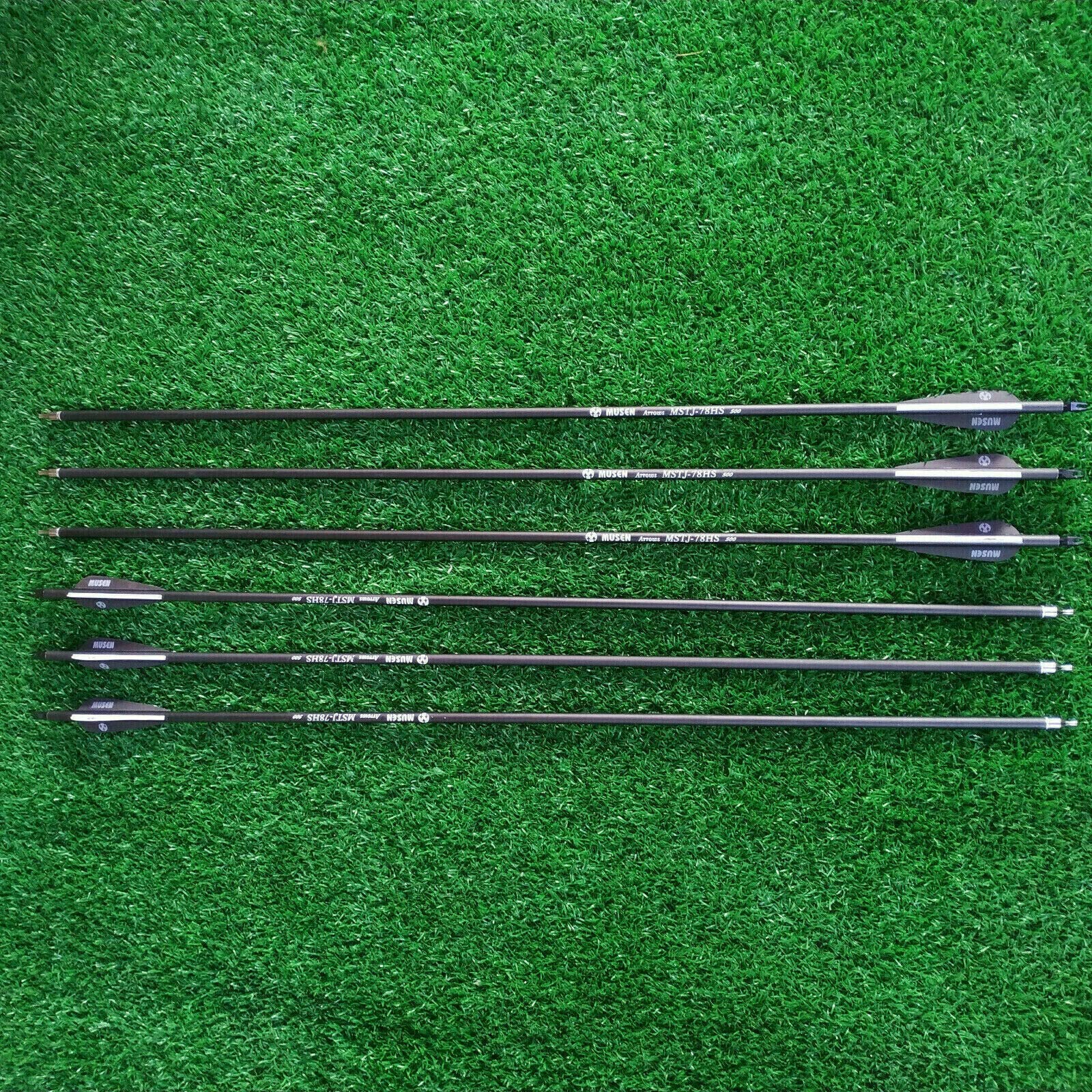 Sososhoot 28" Carbon Arrows 2.95" Feather Spine 500 Hunting Arrows for Compound Bow Recurve Bow