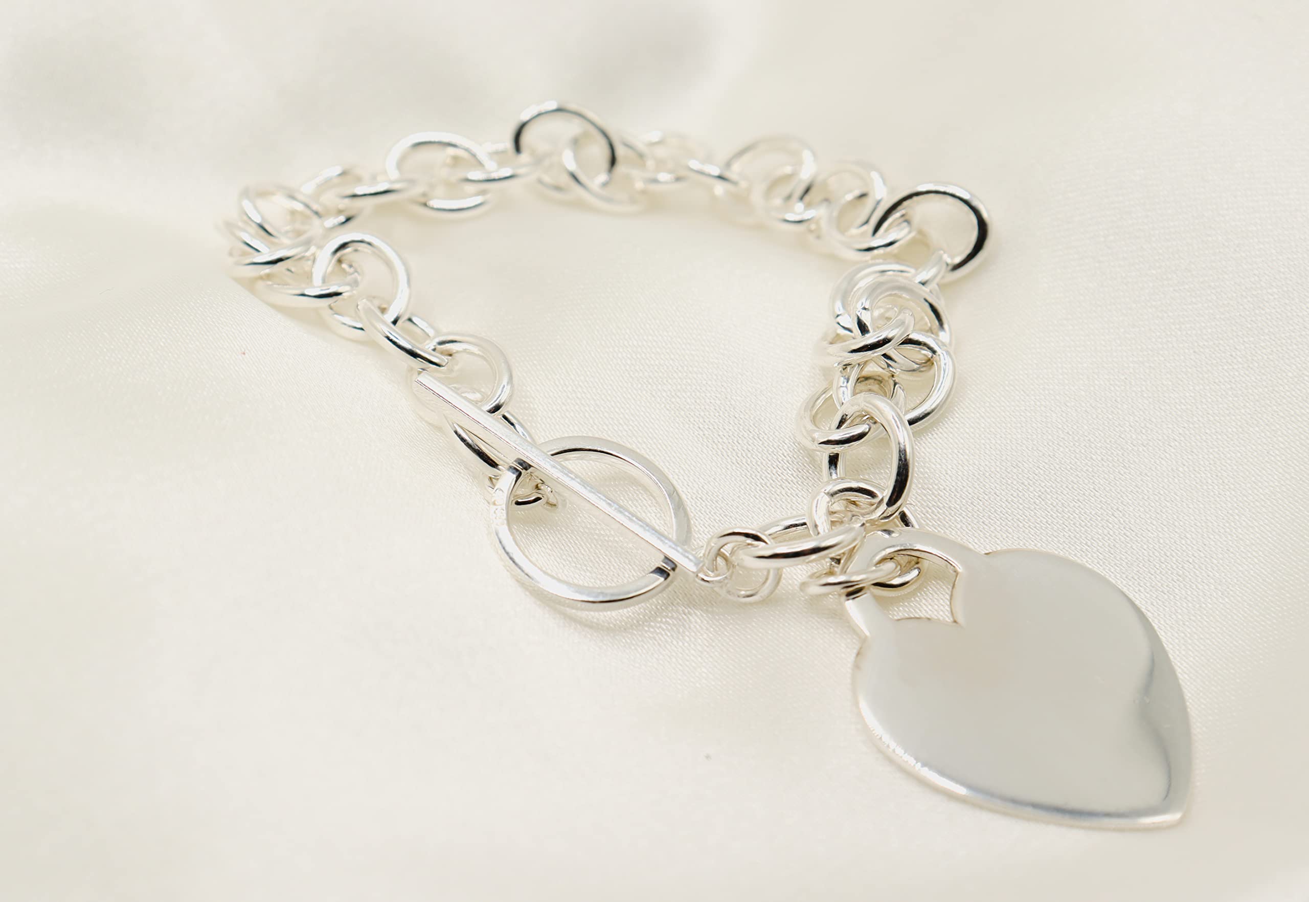 PORI JEWELERS .925 Sterling Silver Heart Charm Bracelet - For Women - Toggle Lock - 7.5"