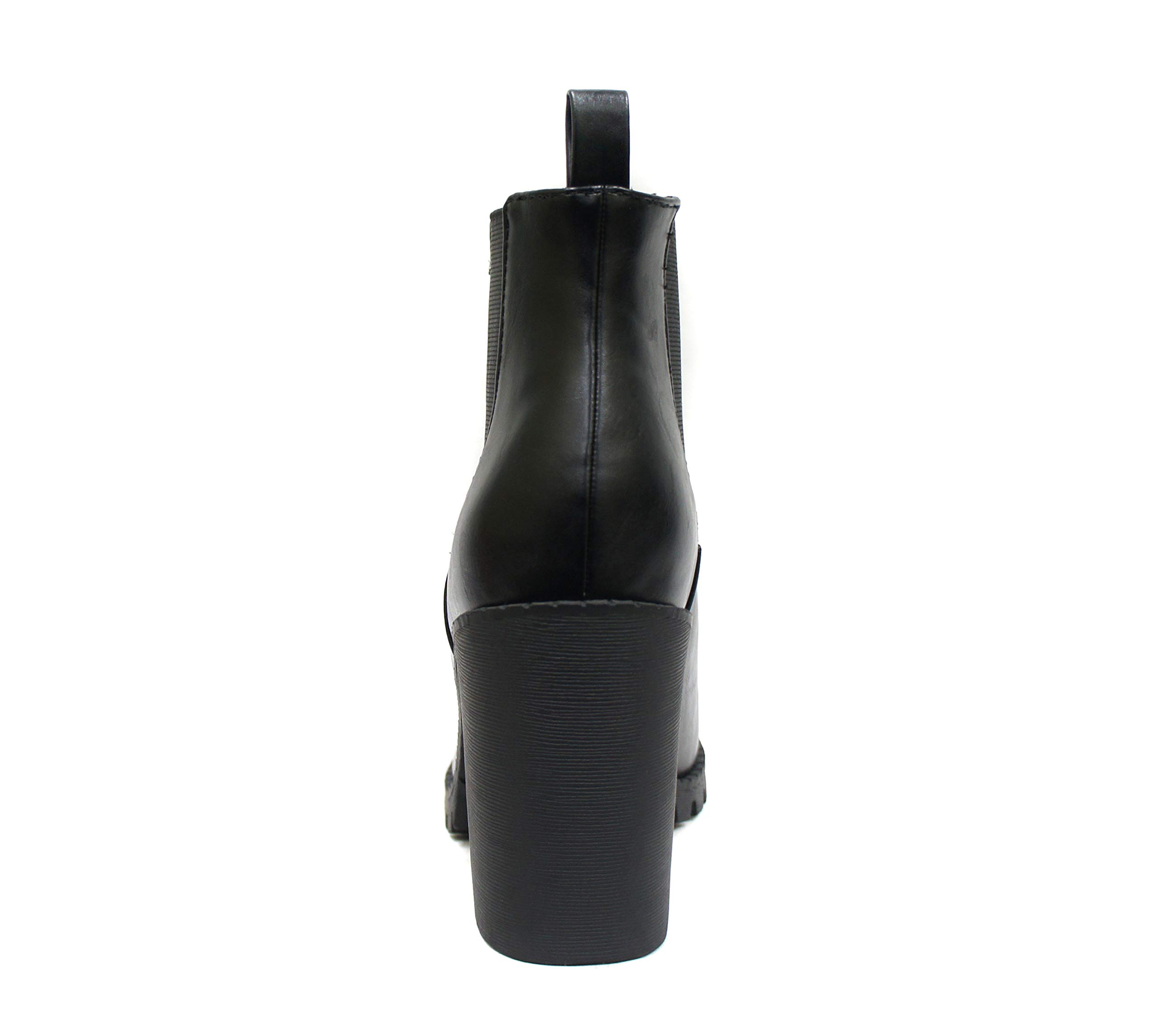 Soda Glove - Ankle Boot w/Lug Sole Elastic Gore and Chunky Heel (7.5, Black (PU))