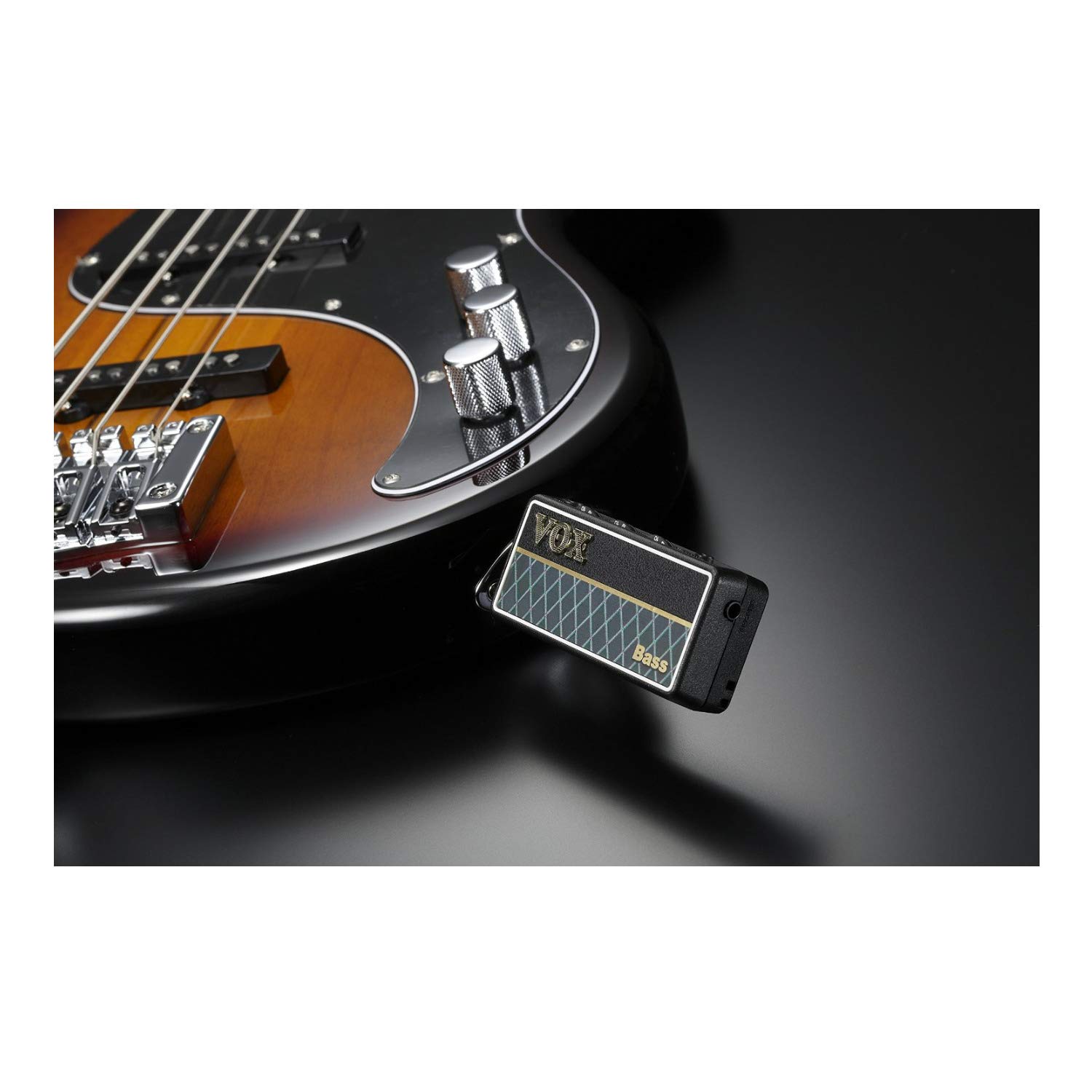 VOX AP2BS amPlug 2 Bass Headphone Amplifier with Over-Ear Headphones