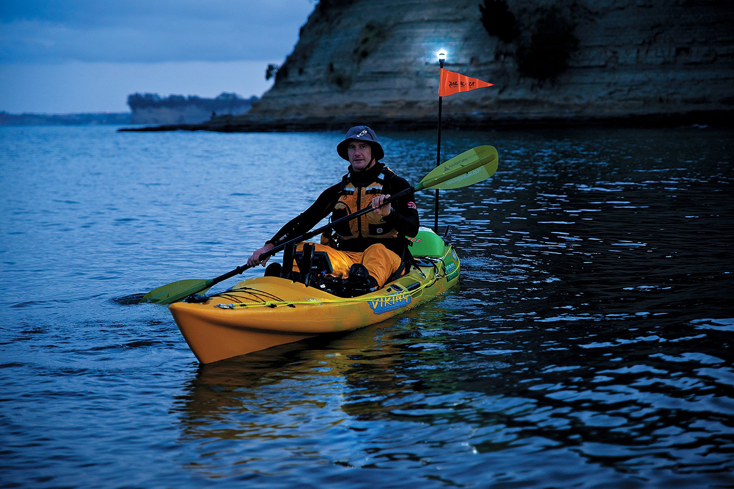 RAILBLAZA All-Around Visibility Light Kit with Safety Flag for Kayaks, Boats and Recreational Paddler, Meets USCG Standards