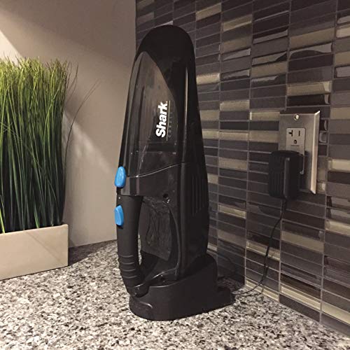 Shark LV901 Lightweight Portable Cordless Pet Perfect Handheld Vacuum, Black (Renewed)