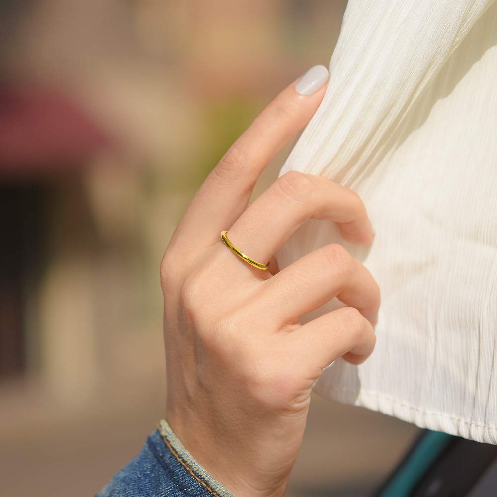 THREE KEYS JEWELRY Womens Charming Jewelry 2mm Gold Tungsten Polished Wedding Carbide Ring Band for Women Engagement size 8