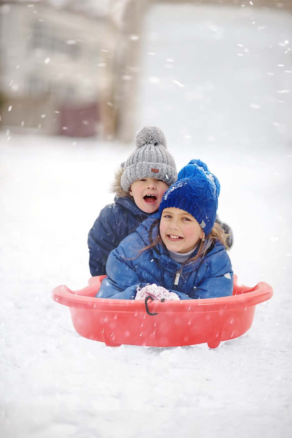 Superio Pack of 2 Toboggan Snow Sleds for Kids and Adults, 37" Plastic Sleds with Pull Ropes and Handles (Red-Blue)