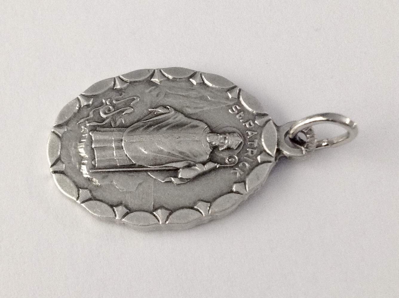 SAINT PATRICK MEDAL - OVAL SHAPE - PATRON SAINT of IRELAND -100% MADE in ITALY