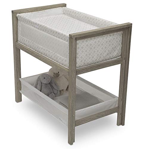 Simmons Kids Farmhouse 2-in-1 Wood Bedside Bassinet Sleeper and Changer - Portable Crib and Changing Table with High-End Wood Frame, Royal Charms