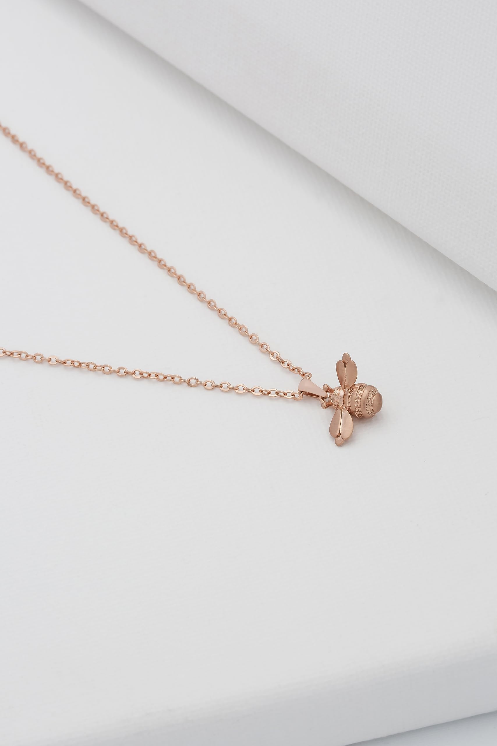 Ted Baker Women's Bellema Bumble Bee Pendant Necklace Brushed (Rose Gold-Tone Plated)