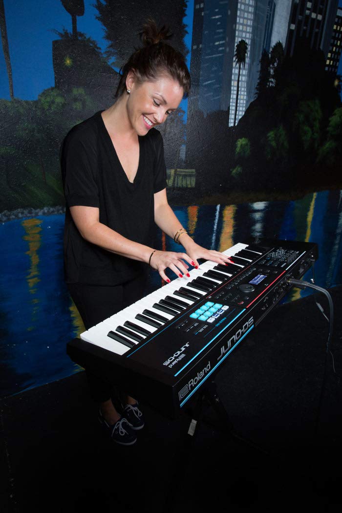Roland JUNO-DS 61-Key Lightweight Synth-Action Keyboard with Pro Sounds