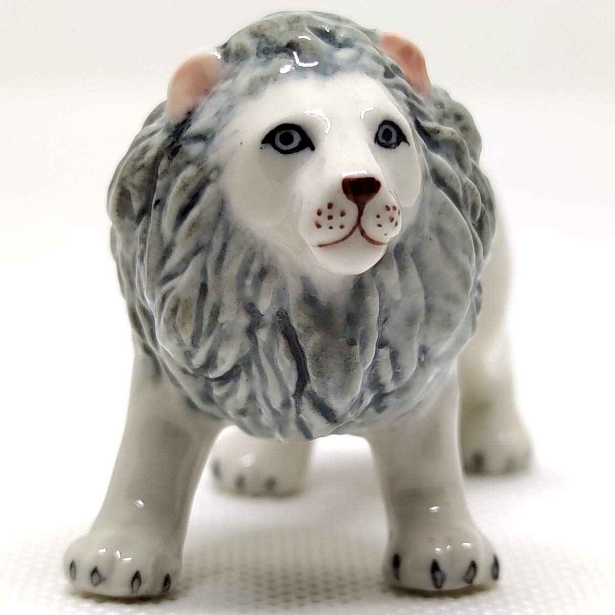SSJSHOP Lion Dollhouse Miniature Figurines Hand Painted Ceramic Animals Collectible Gift Home Garden Decor, White Stand