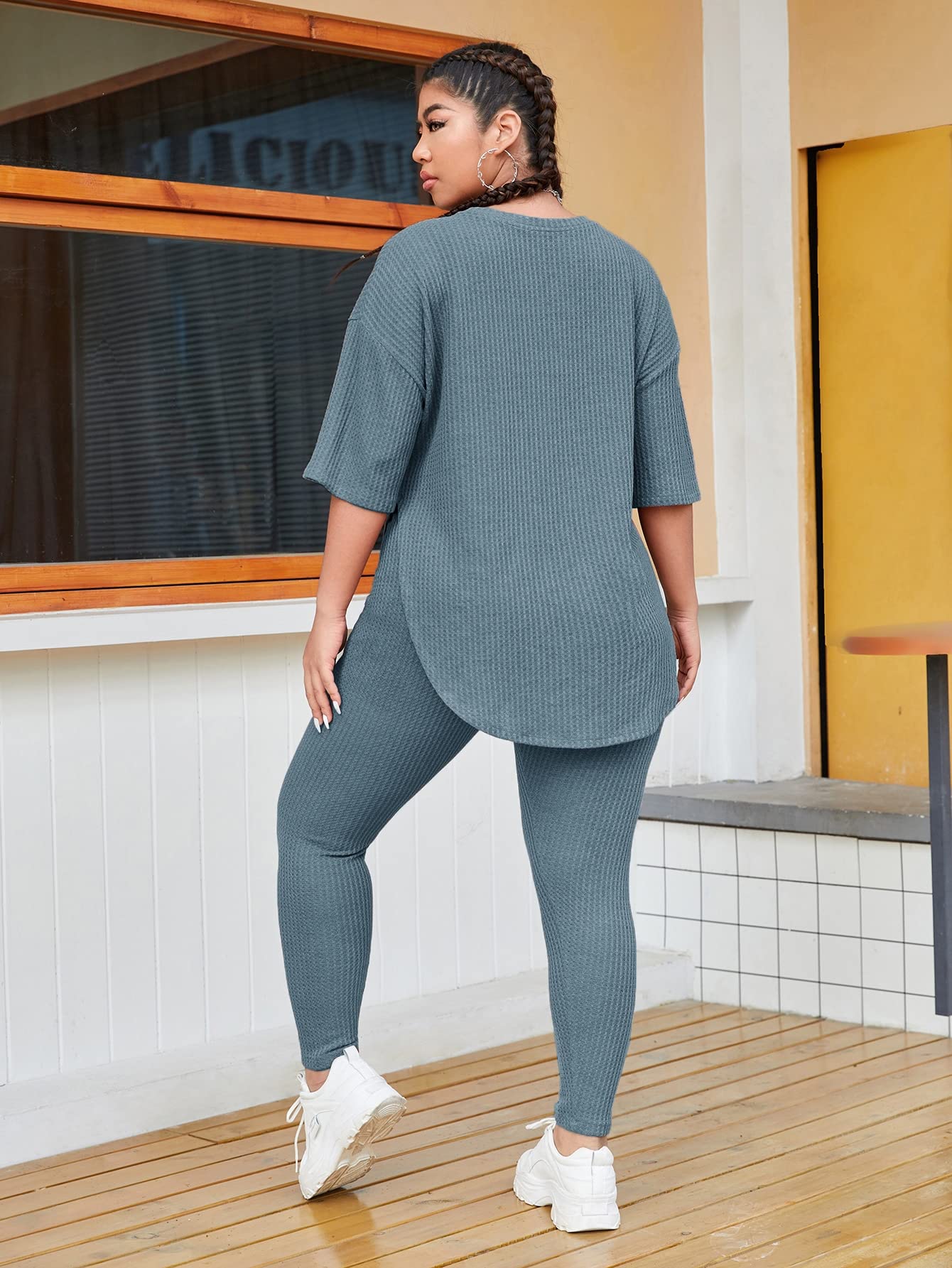 WDIRARA Women's Plus Size 2 Piece Outfit Waffle Knit Half Sleeve Top and Leggings Set Dusty Blue 4XL