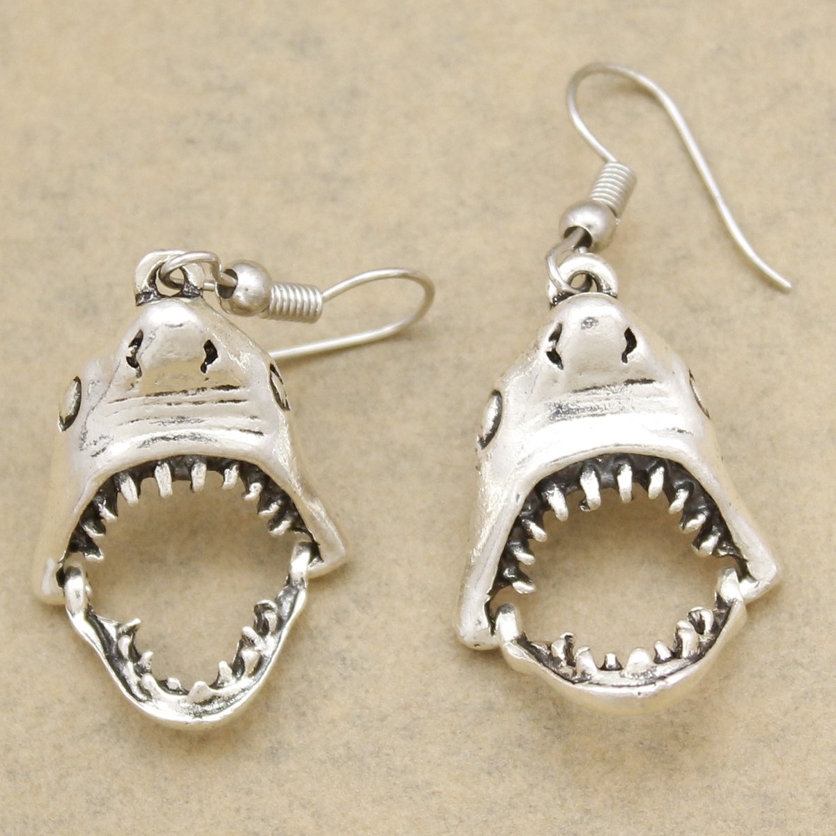RechicGu Vintage Silver Shark Hinged Moveable Tooth Jaws Skull Hell Demon Mouth Dangle Earrings Fancy Dress