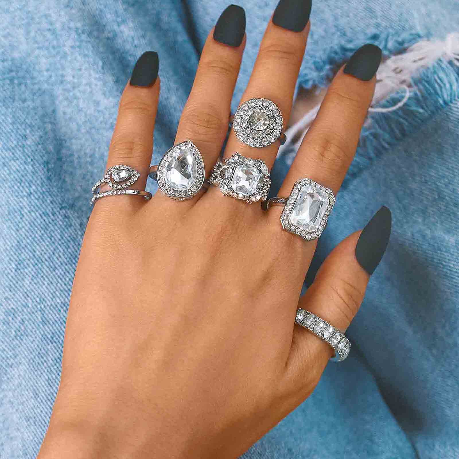 Woeoe Sparkle Rhinestones Knuckle Rings Silver Crystals Stackable Rings Set Multi Size Gemstones Finger Rings Set for Women and Girls（6Pcs)