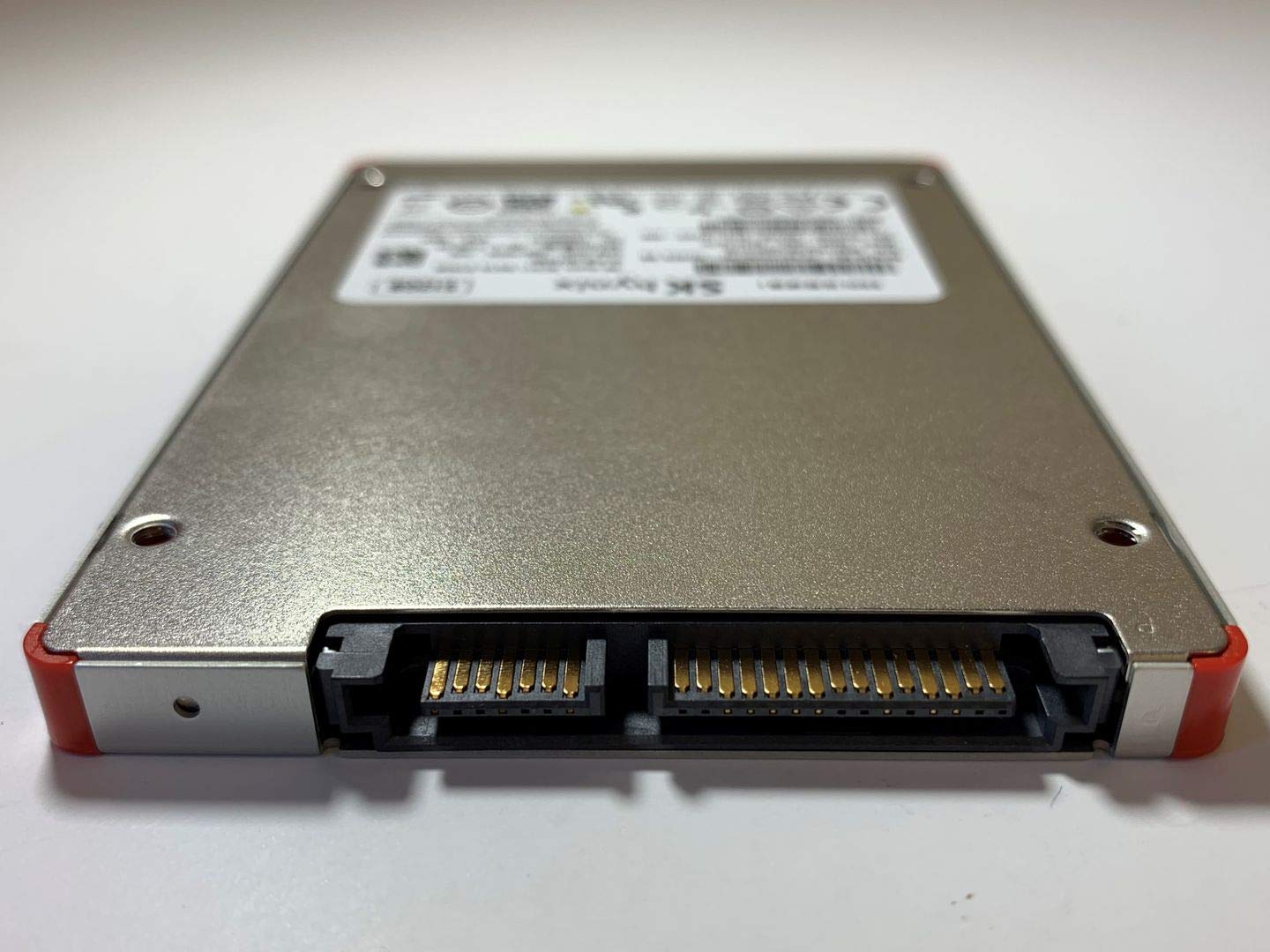 SK hynix 512GB SSD 2.5" 6Gb/s SATA Solid State Drive Model: HFS512G32TNF-N2A0A DP/N: H7P9P