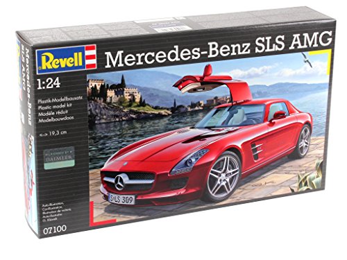 Revell Germany 07100 Mercedes-Benz SLS AMG Model Kit