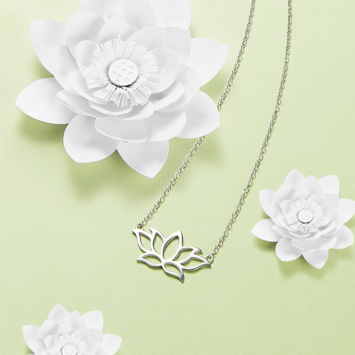 SHEGRACE 925 Sterling Silver Necklace, with Lotus Flower Pendant, 17.3"
