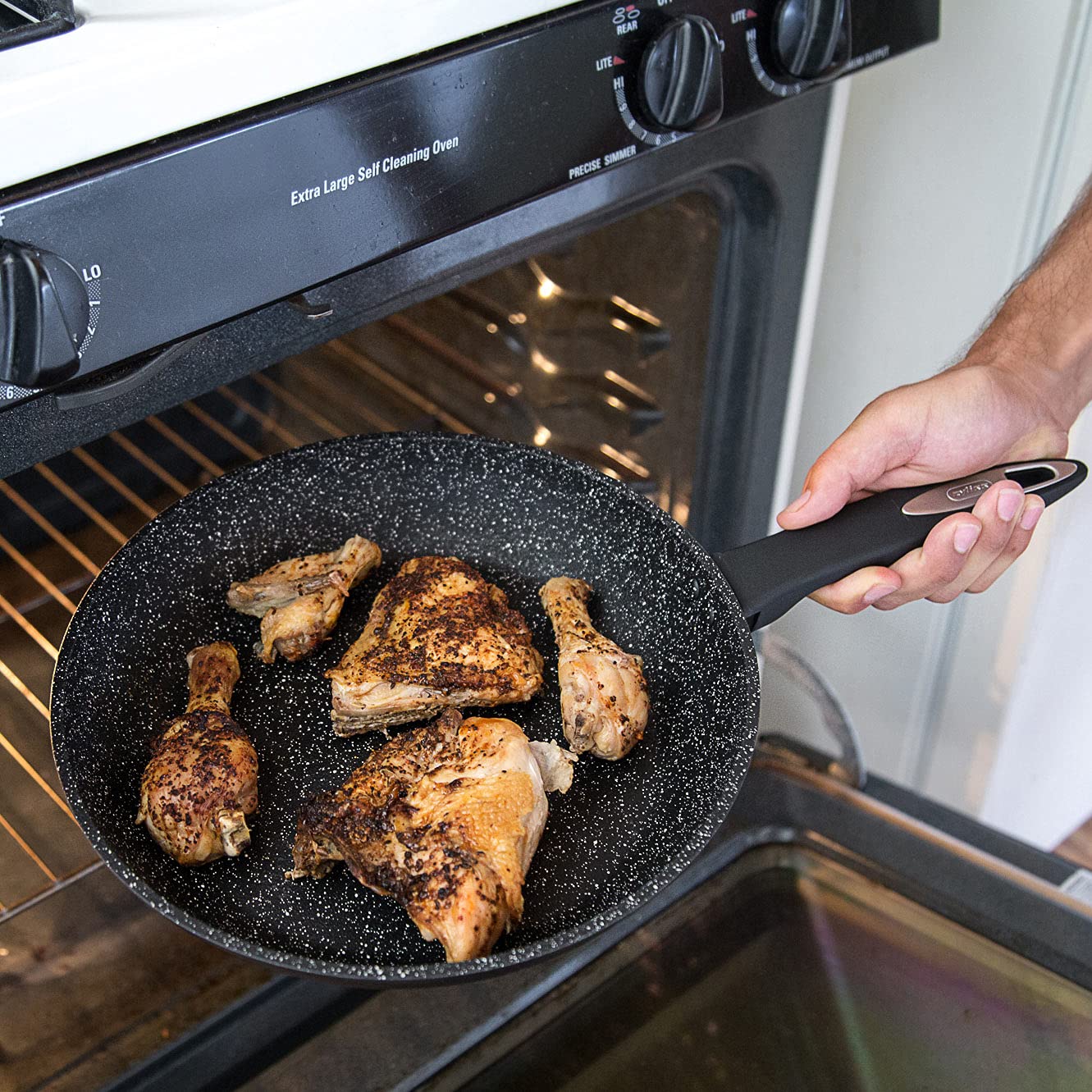 Zyliss Cook Non-Stick Forged Saut茅 Pan with Glass Lid, Aluminium, Black, 53.9 x 29 x 15.6 cm
