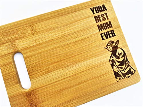 Yoda Best Mom Ever 8.5"x11" Engraved Bamboo Wood Cutting Board with Handle Star Wars Mother's Day Gift