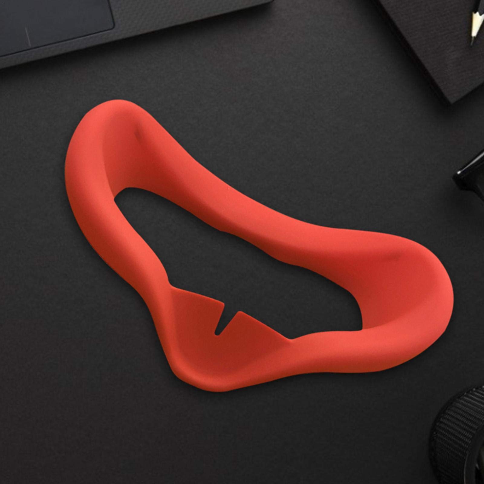VR Silicone Eye Cover for Oculus Quest 2, VR Anti Sweat Eye Pad, Silicone Face Cover, VR Lens Protect Cover for Oculus Quest, Prevent Light Leakage, Washable Eye Mask Pad, 3 Colors
